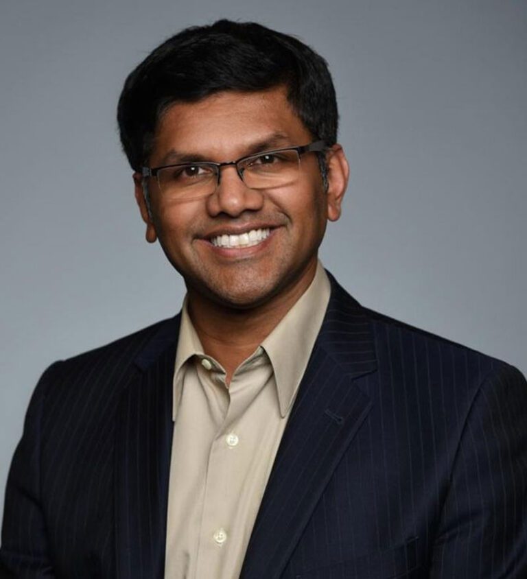 Arineta - CT Scan Machine