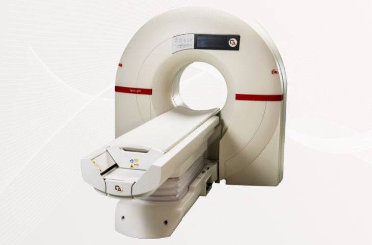 Arineta Installs First SpotLight™ Duo Scanner - Arineta
